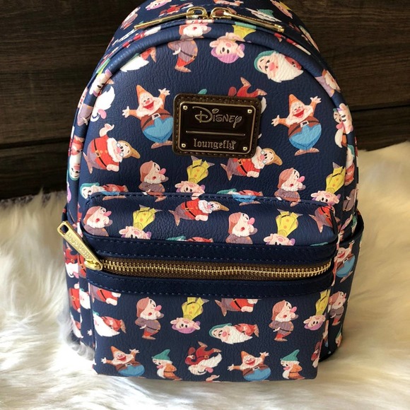 Loungefly | Bags | Loungefly Disney Snow White And The Seven Dwarfs ...